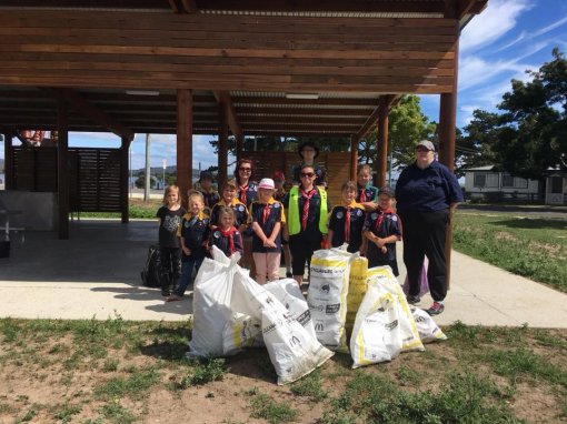Scouts Clean Up for Clean Up Australia Day 2018 | Scouts Australia